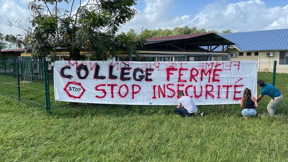 Collège de Kourou : Quand le recteur visite un établissement... à l ...
